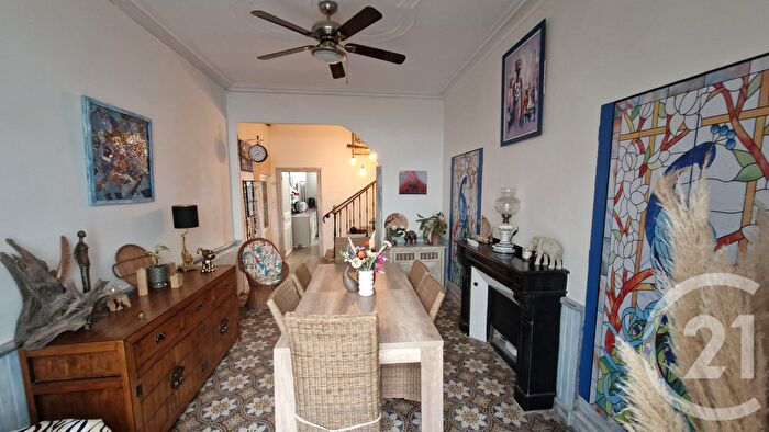 Maison à vendre - Thézan-des-Corbières - 5 pièces - 4 chambres