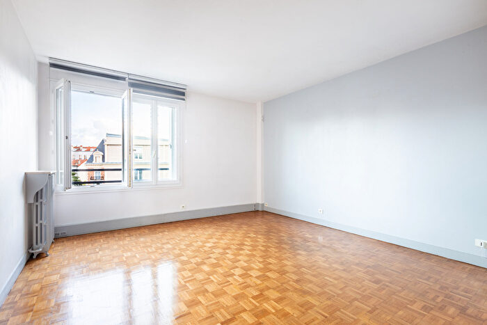 Appartement à vendre - Vanves, Centre Saint-Rémy - 3 pièces - 2 chambres