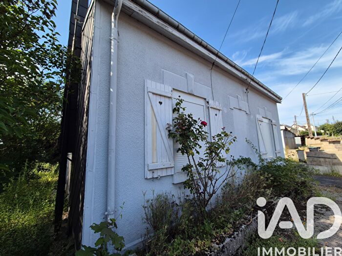 Maison à vendre - Floing - 4 pièces - 2 chambres
