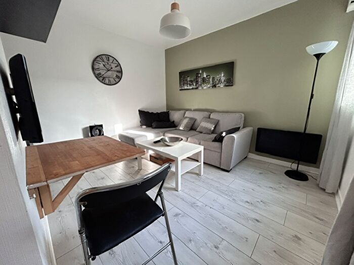 Appartement 1 pièce à Brest, Saint-Marc, Kérampéré, à louer