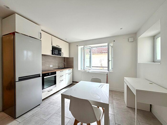 Sucy-en-Brie, Centre-ville - Appartement 2 pièces à vendre