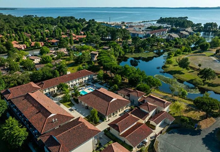 Appartement à vendre - Hourtin - 3 pièces - 2 chambres