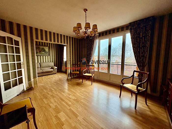 Appartement à vendre - Vitry-sur-Seine, Moulin Vert - 4 pièces - 3 chambres