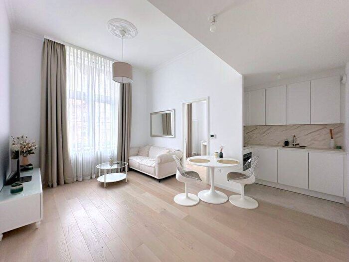 Appartement 3 pièces à Contades Centre, Strasbourg, à louer