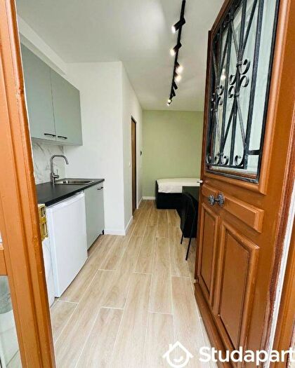 Appartement à louer - Buttes Aux Cailles-Glacière, Paris ème arrondissement - 2 pièces