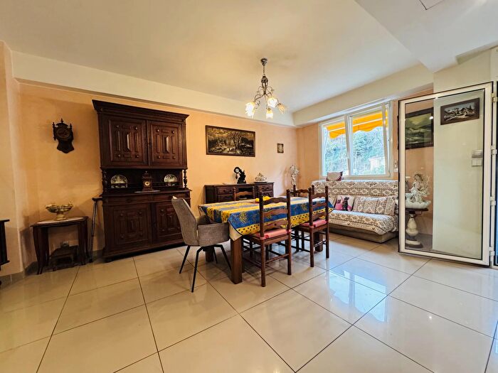 Appartement à vendre - Nice, Madeleine - 3 pièces - 2 chambres