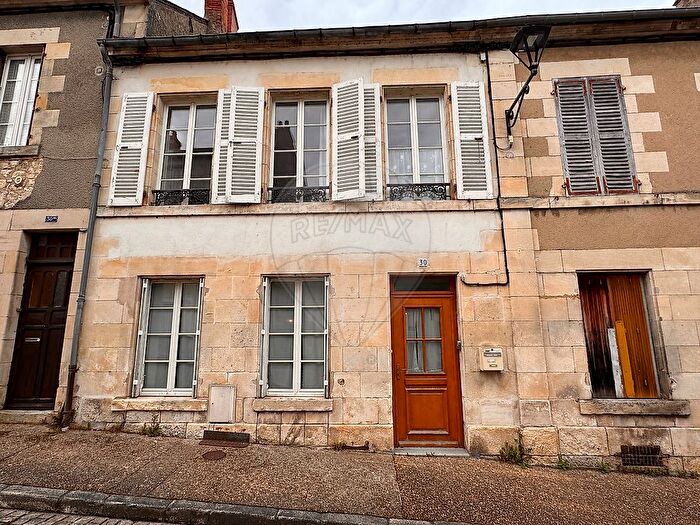 Maison à vendre - La Charité-sur-Loire - 6 pièces - 4 chambres