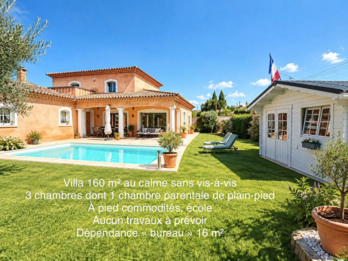 Puget-sur-Argens : Maison 5 pièces à vendre