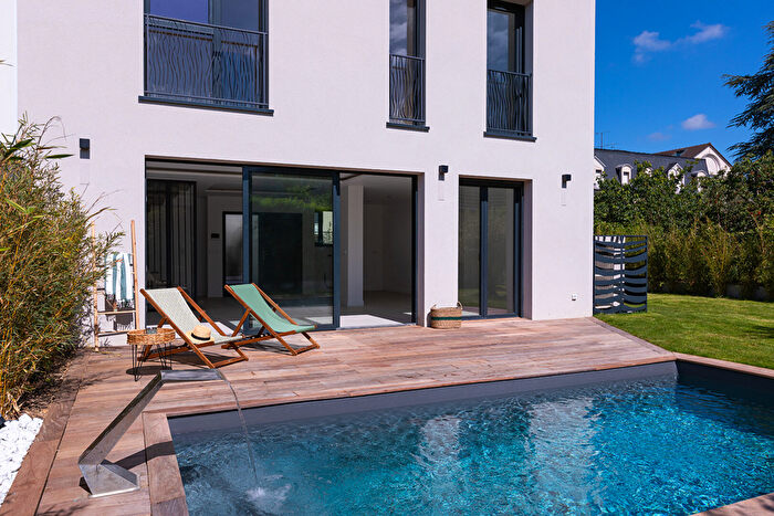 Maison à vendre - Croissy-sur-Seine - 6 pièces - 4 chambres