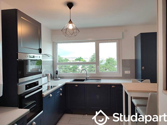 Appartement à louer - Monplaisir, Angers - 1 pièce - 1 chambre