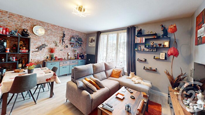 Appartement à vendre - Pontarlier, Le Stand - 3 pièces - 2 chambres