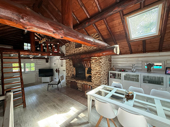 Saint-Lubin-des-Joncherets - Maison 5 pièces à vendre