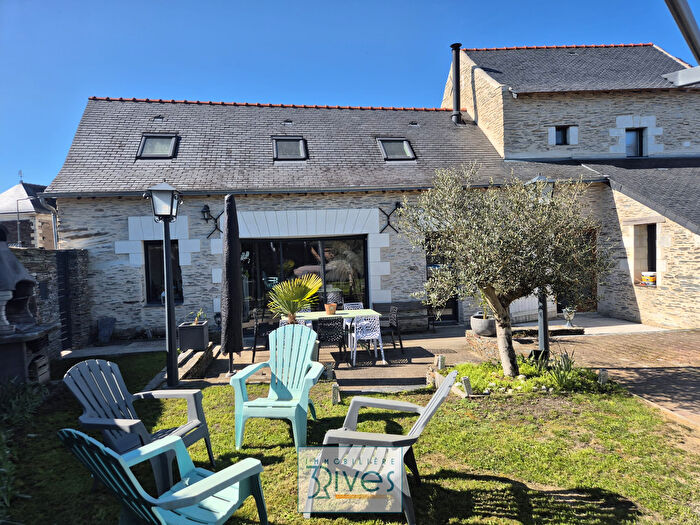 Maison à vendre - Saint-Jean-des-Mauvrets - 6 pièces - 3 chambres