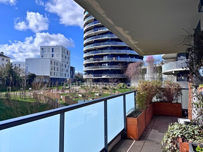 Appartement à vendre - Quartiers Sud-Ouest, La Madeleine - 3 pièces - 2 chambres