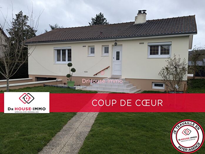 Maison à vendre - Beaumont-le-Roger - 6 pièces - 3 chambres