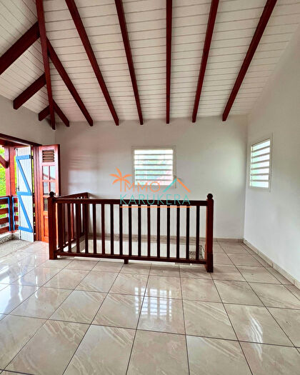 Appartement 4 pièces à louer à Basse-Terre