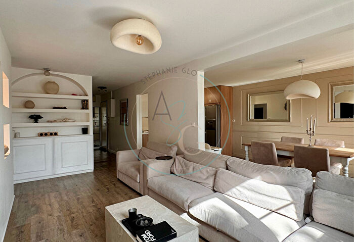 Appartement 4 pièces à Cogolin, Rialet, Colombier, à vendre