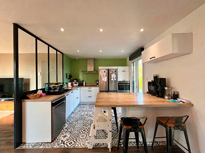 Saint-Geniès-Bellevue : Maison 6 pièces à vendre