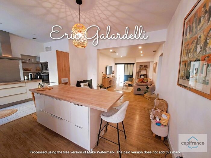 Appartement à vendre - Propriano - 4 pièces - 3 chambres