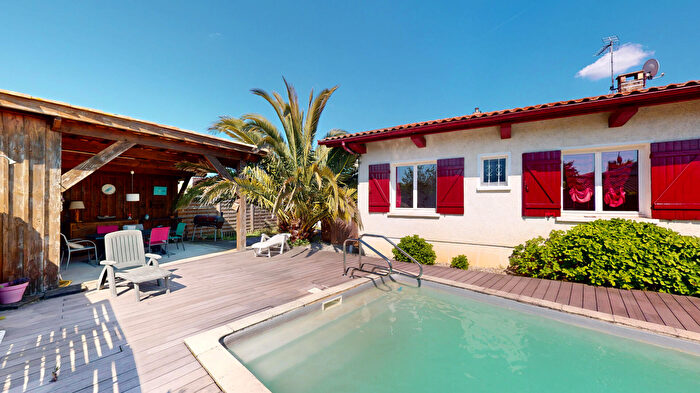 Maison à vendre - La Teste-de-Buch, LEnclos dAlis, Notre-Dame des Monts, Ninots, Miquelots - 5 pièces - 3 chambres