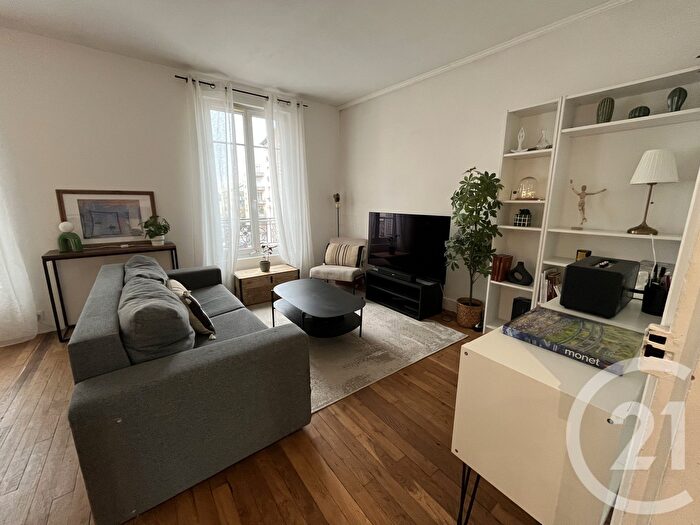 Appartement à louer - Maisons-Alfort, Centre-ville - 2 pièces - 1 chambre
