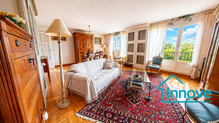 Appartement 5 pièces à vendre - Versailles