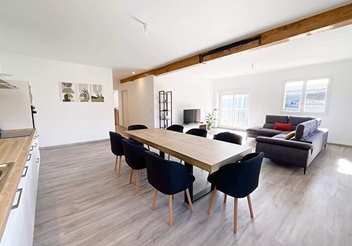 Appartement à louer - Réalmont - 4 pièces - 3 chambres