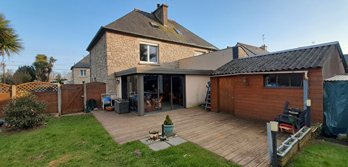 Maison à vendre - Pleurtuit - 4 pièces - 3 chambres