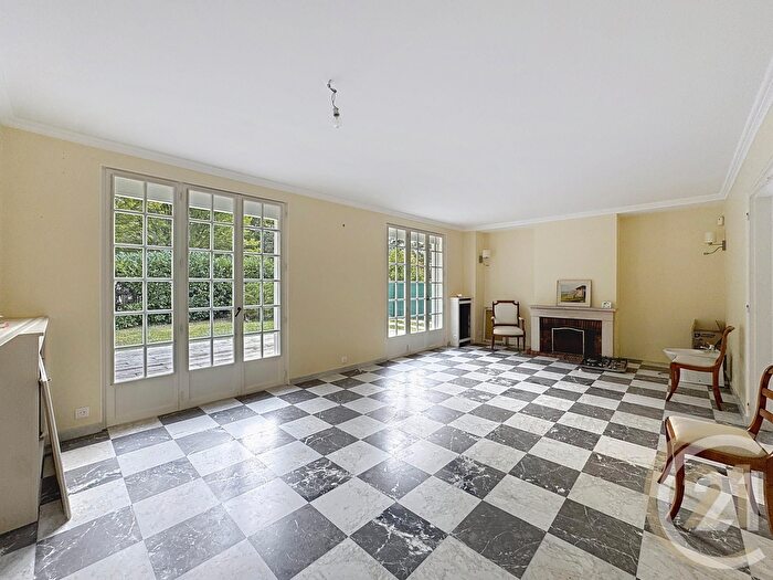 Maison à vendre - Compiègne, Saint-Lazare, Les Avenues - 7 pièces - 5 chambres