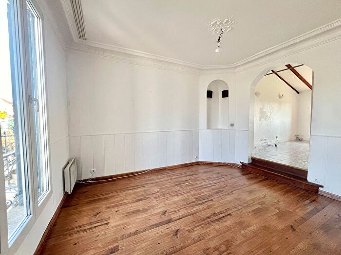 Maison à vendre - Gagny, Plateau, Franceville - 5 pièces - 3 chambres