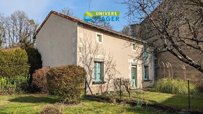 Maison à vendre - Lavoux - 4 pièces - 3 chambres
