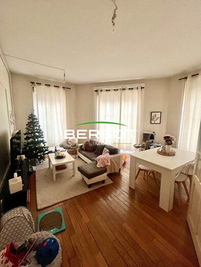 Appartement à louer - Chaprais, Cras, Besançon - 3 pièces - 2 chambres