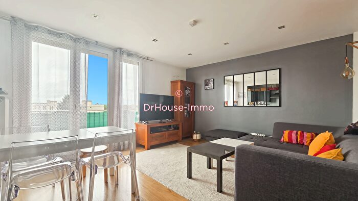 Nozay - Appartement 4 pièces à vendre