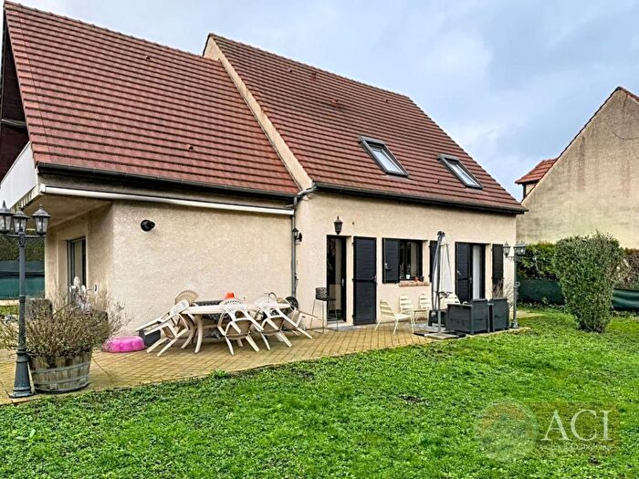 Montmagny, Centre-ville, Carrières : Maison 6 pièces à vendre