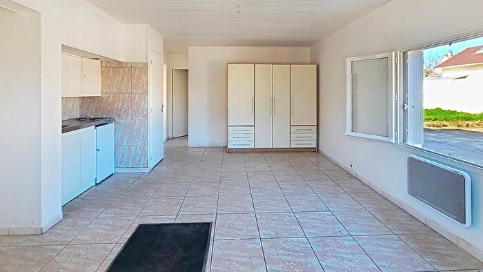 Appartement à vendre - La Ville-du-Bois - 2 pièces - 1 chambre