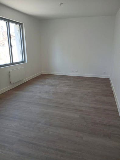 Appartement 4 pièces à louer - Saint-Jean-d'Angély