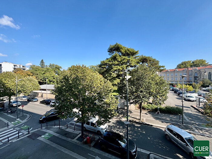 Appartement à vendre - Valence, Calvaire, Hugo, La Cécile - 4 pièces - 2 chambres