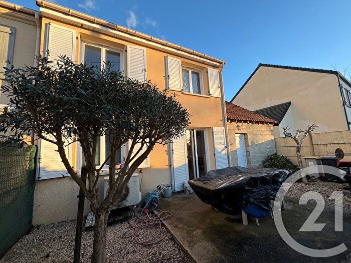 Maison à vendre - Ollainville - 5 pièces - 3 chambres