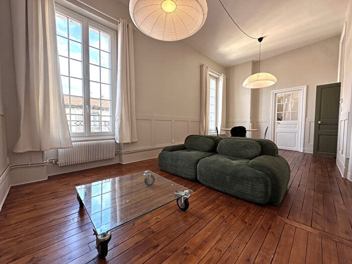 Appartement 2 pièces à louer - Clermont-Ferrand, Jaude, Fontgiève Saint-Alyre