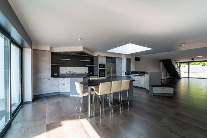 Solre-le-Château : Maison 5 pièces à vendre