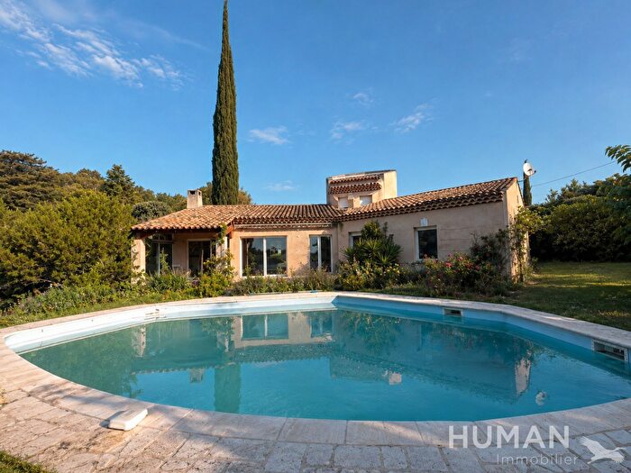Maison 4 pièces à Aix-en-Provence, à vendre