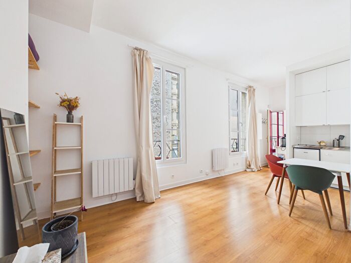 Appartement à vendre - Paris e , Clichy, Trinité - 1 pièce