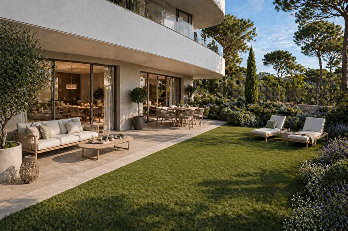Maison 4 pièces à Antibes, à vendre