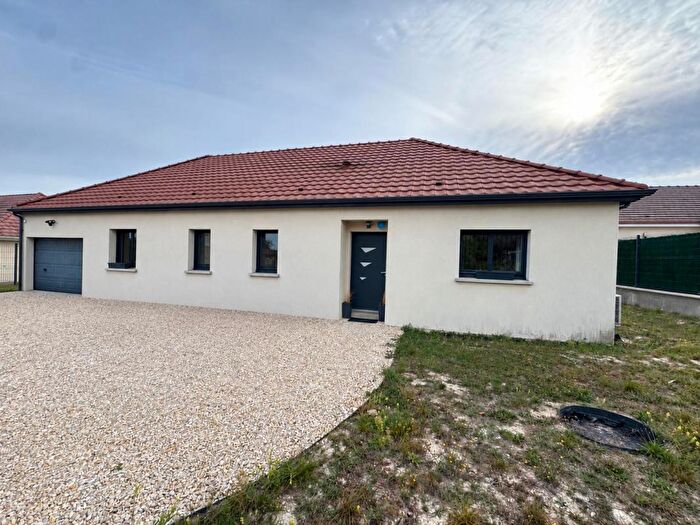 Bouranton - Maison 5 pièces à vendre