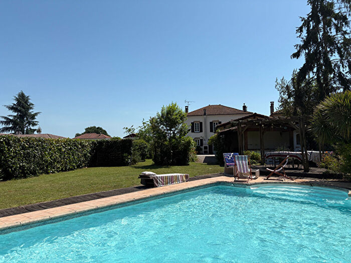 Pontonx-sur-l'Adour : Maison 7 pièces à vendre