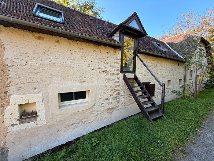 Maison à vendre - Tresson - 9 pièces - 4 chambres