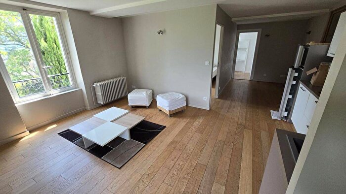 Appartement à louer - Rives - 4 pièces - 3 chambres