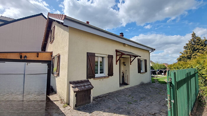 Maison 6 pièces à Saint-Thibault-des-Vignes, à vendre
