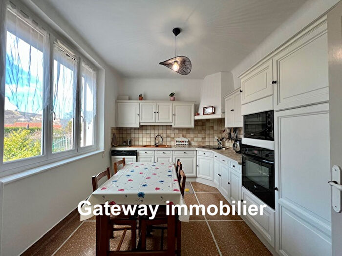 Maison à vendre - Vic-le-Comte - 6 pièces - 4 chambres