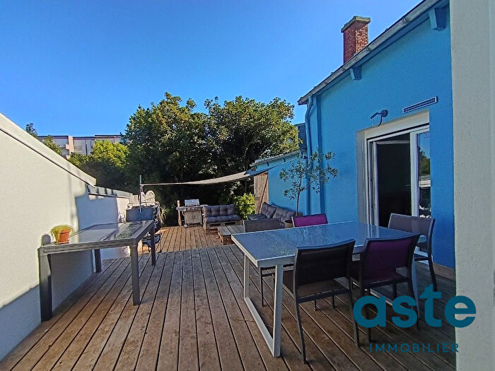 Brest, Saint-Marc, Kérampéré - Maison 8 pièces à vendre